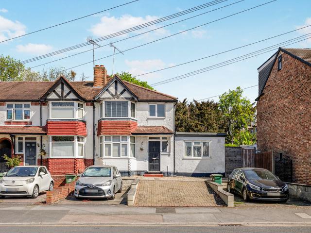 Apartment to rent in Stayton Road, Sutton, SM1 | Leaders