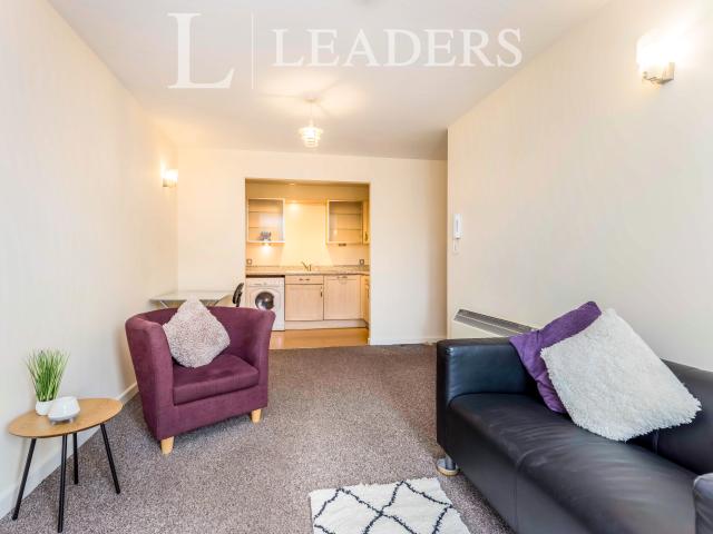 Apartment to rent in Stamer House, 45 Quarry Avenue, Stoke on Trent, ST4 | Leaders