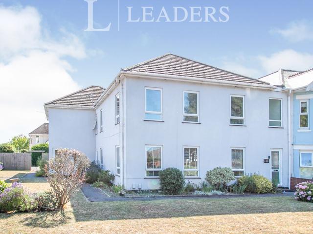 Apartment to rent in Stanpit, Christchurch, BH23 | Leaders