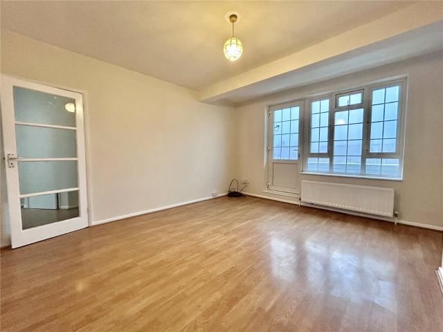 Apartment to rent in Strand Parade, The Boulevard, Goring by Sea, Worthing, BN12 | Leaders