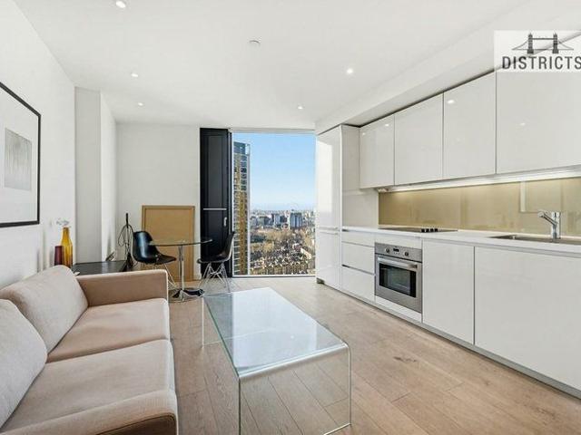 Apartment to rent in Strata Building, 8 Walworth Road, SE1