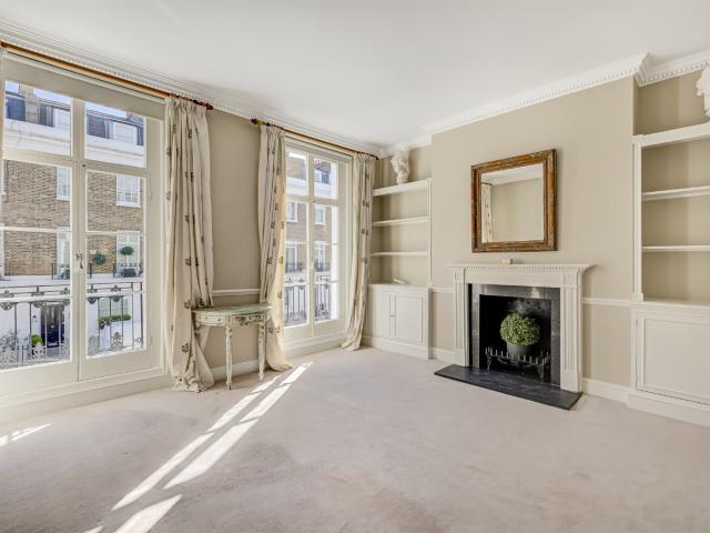 apartment to rent in Sydney Street, Chelsea, London, SW3