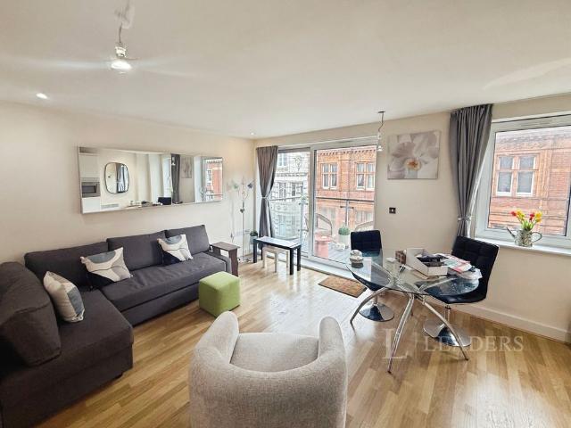 apartment to rent Kimber House, 118 High Street, Southampton, SO14