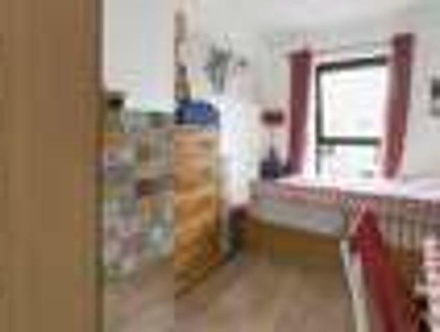 Apartment to Rent: Kingfisher Heights, Bramwell Way, London, E16