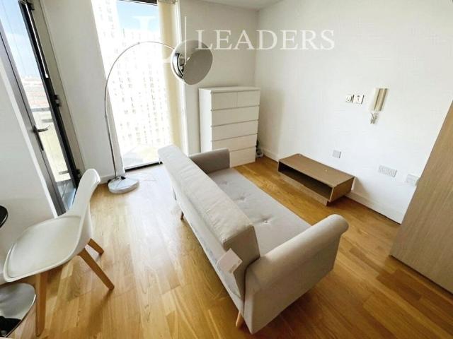 apartment to rent Millennium Tower, 250 The Quays, Salford, M50