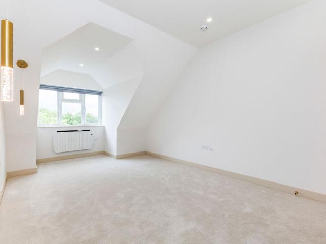 apartment to rent Mulgrave Road, Sutton, SM2