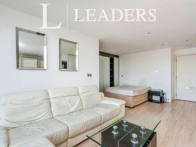 apartment to rent No 1 Gunwharf Quays, Portsmouth, PO1