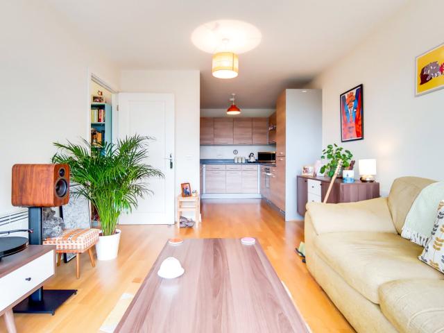 apartment Tarves Way Greenwich SE10