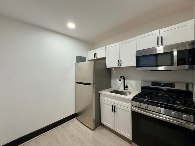 Apartment Units in Mt Vernon! 2 Bedroom Apartment for Rent at 816 Park Ave, Baltimore, MD 21201 Mount Vernon