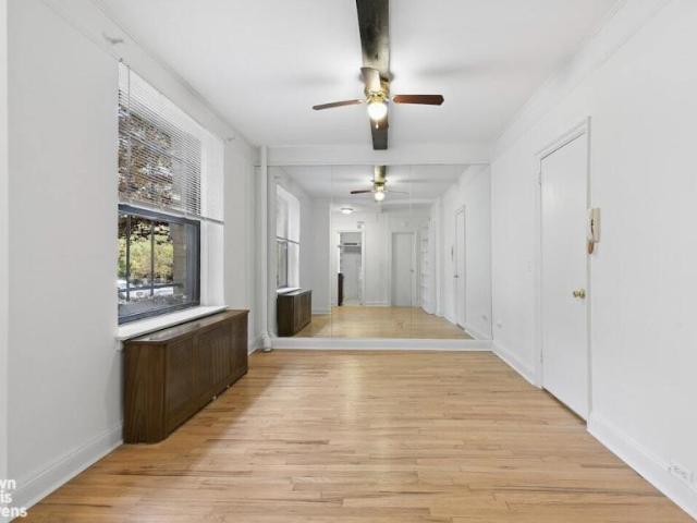 apartment Upper East Side NY DLS102245700