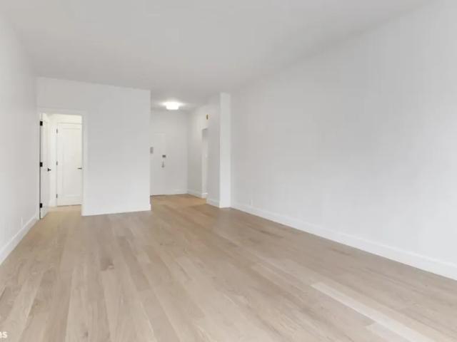 apartment Upper East Side NY ES102245579