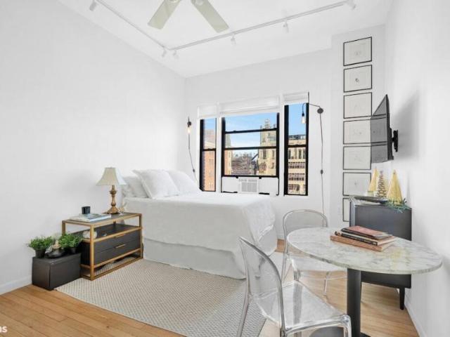 apartment Upper West Side NY DLS102245677