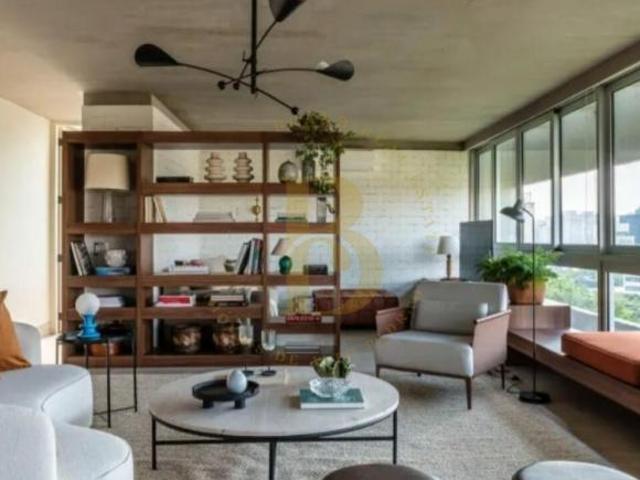 Apartmento á venda no Jardim Paulista reformado com 4 dorms