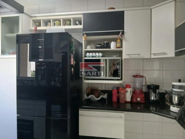 Apartmento com sacada envidraçada, lindo e moderno, 3 dormitórios suíte prédio com lazer ótimo