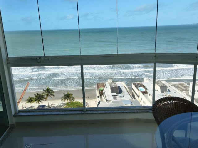 Apartmento Perfeito a 50m do Mar em Meia Praia, Itapema/SC!