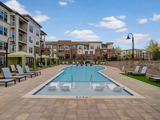 Apartments at Eleven240 1 Bedroom Apartment for Rent at 11240 Woolwich St, Charlotte, NC 28216 Wedgewood