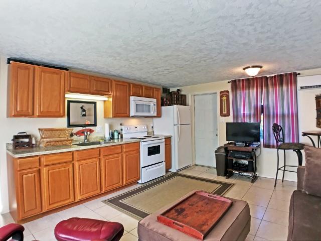 Apartments At Riverview 1 Bedroom Apartment for Rent at 25th St Nw, Bradenton, FL 34205