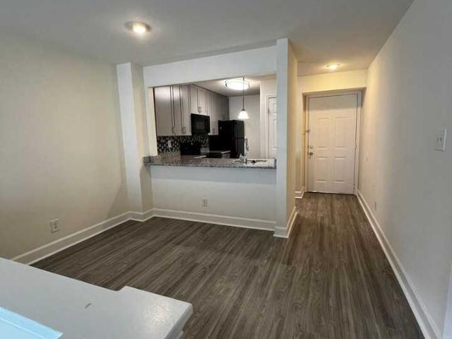 Apartments at Sunset 2 Bedroom Apartment for Rent at 1000 Columbine Dr, Frederick, MD 21701