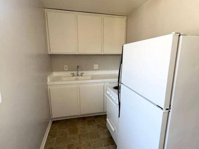 APARTMENTS FOR RENT TORRANCE 1 Bedroom Apartment for Rent at 3338 Redondo Beach Blvd, Torrance, CA 90504 Northwest Torrance