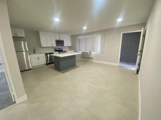 Apartments in the Heart of Las Vegas 2 Bedroom Apartment for Rent at 1509 E Harmon Ave, Las Vegas, NV 89119