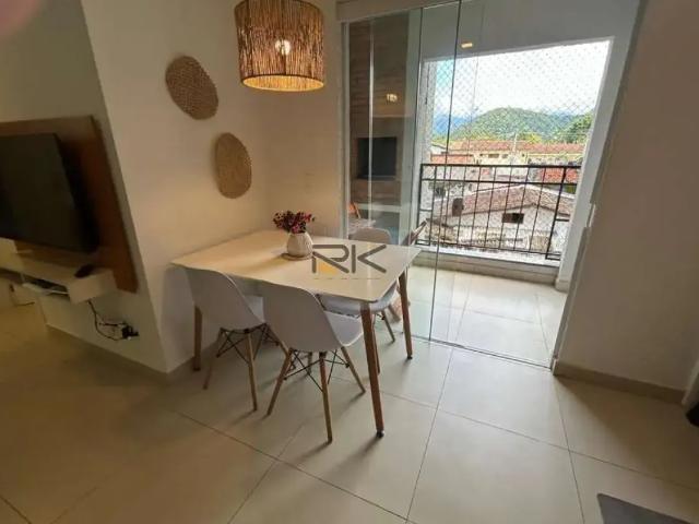 Apartament à venda no centro de Ubatuba SP com sala,cozinha e 2 dormitórios