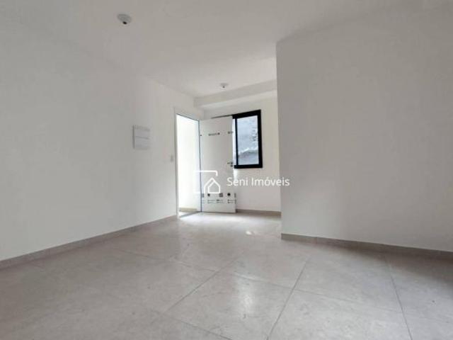 Apartamento 43m² + Quintal de 32m² | Ao Lado da Av. Nordestina | Oportunidade!