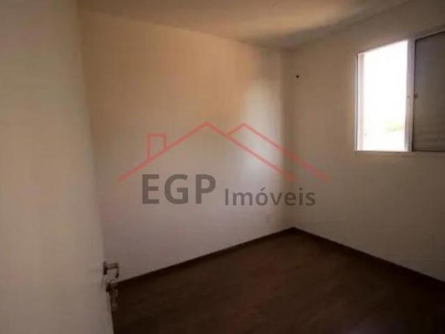 Apartamento 43m² Recreio dos Sorocabanos 02 dormitórios, sala de estar em 02 ambientes, cozinha, á