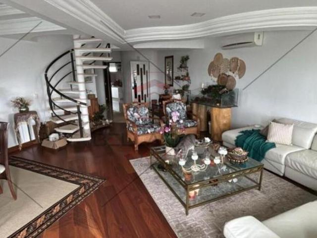 Apartamento 400 metros