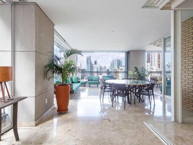 APARTAMENTO 403m² À VENDA EM MOEMA PÁSSAROS