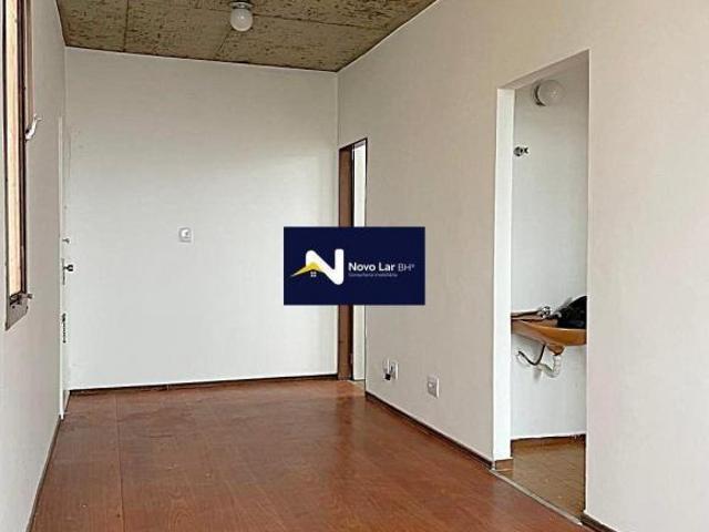 Apartamento 40m², 1 quarto, suíte e 1 vaga no bairro Floresta