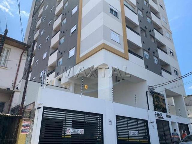 Apartamento 40m² à venda na Vila Pauliceia. Com 2 dormitórios, sala com varanda
