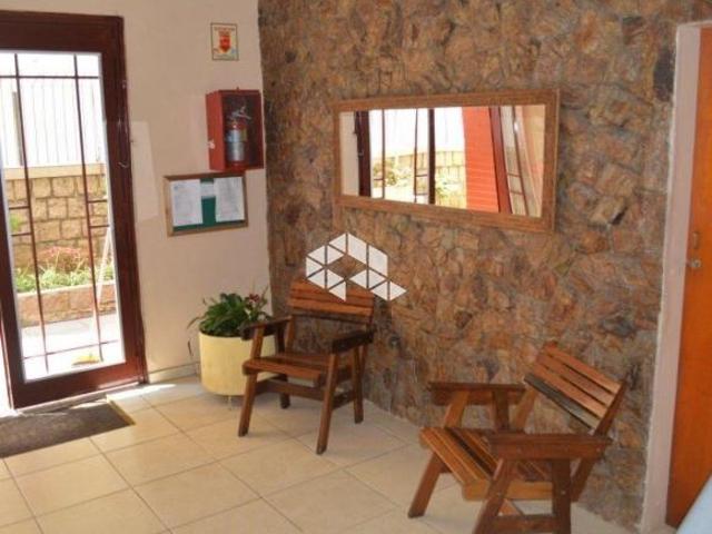Apartamento, 42 m² com 1 dormitório em frente à Redenção