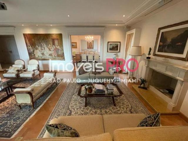 Apartamento 455m² 4 Dormitórios para Venda em Higienópolis