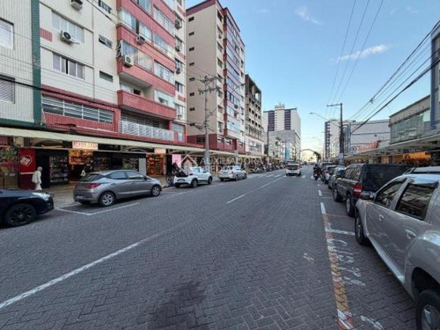 Apartamento 45 m², San Carlos de Bariloche no Centro do Boqueirão, 1 dormitório, 1 vaga, Apenas 2