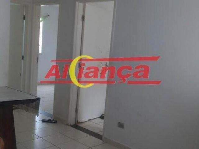 APARTAMENTO 45m², 02 QUARTOS, VAGA DE GARAGEM ROTATIVA NO BONSUCESSO EM GUARULHOS, SP