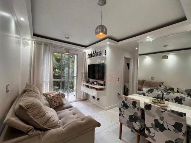 Apartamento 49m² / Varanda / Moderno com planejados / 2 dorm. / Vaga de garagem livre R$ 319.900