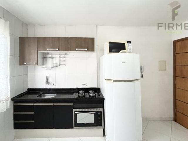 APARTAMENTO 4° Andar SENDO 2 DORMITÓRIOS EM PINHAIS PRÓXIMO AO PARQUE DAS ÁGUAS