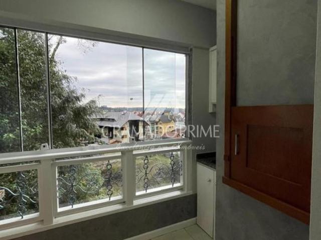 APARTAMENTO 4 DORM. EM GRAMADO