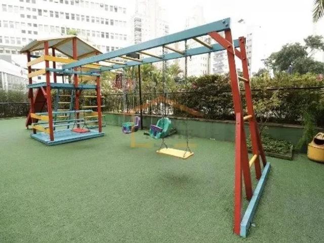 Apartamento, 4 dormitórios, sendo 2 suites. 139m² Santana