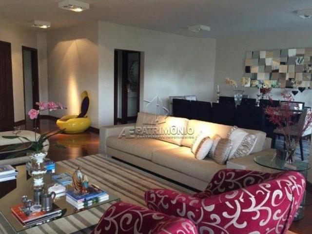 APARTAMENTO,4 Dormitorio s bairro Centro TORRE BRANCA ED