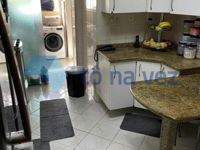 Apartamento 4 dormitório s em Centro