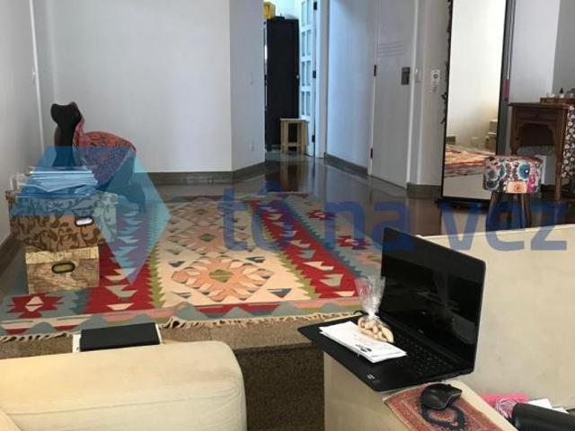 Apartamento 4 dormitório s em Centro