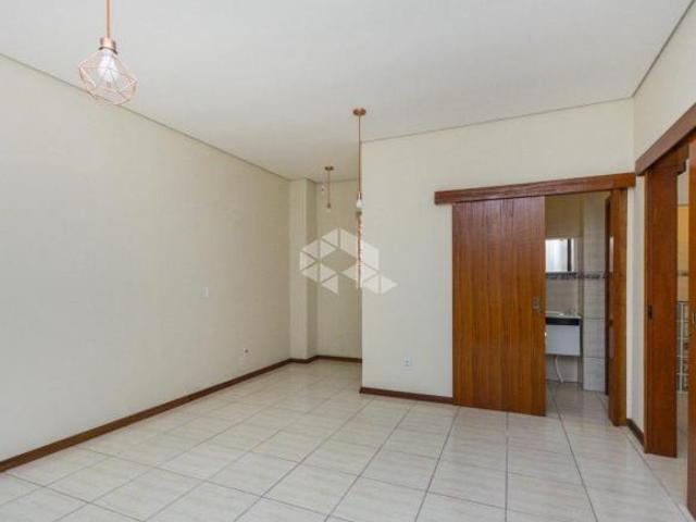 APARTAMENTO 4 DORMITÓRIOS AMPLO E REFORMADO NO BAIRRO PETRÓPOLIS AO LADO DO FUTURO MAIOR SHOPPING