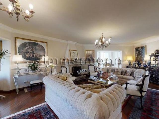APARTAMENTO 4 DORMITÓRIOS CAMPO BELO