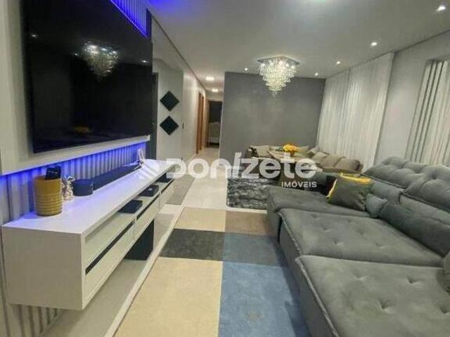 Apartamento 4 dormitórios com 3 suítes, frente, Jardim Santo André – 4 vagas e lazer completo