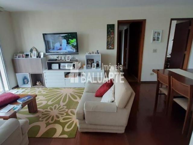 Apartamento 4 dormitorios e 2 suite a venda no Morumbi