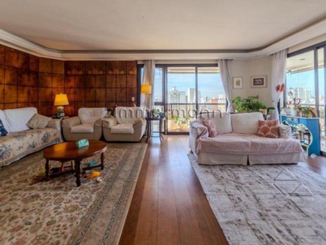 APARTAMENTO 4 DORMITORIOS PACAEMBU