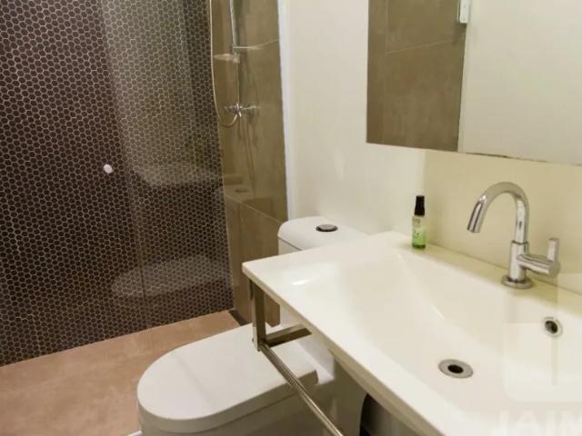 Apartamento 4 dormitorios sendo 1 suite 3 abnheiros sala 2 ambientes 1 vaga