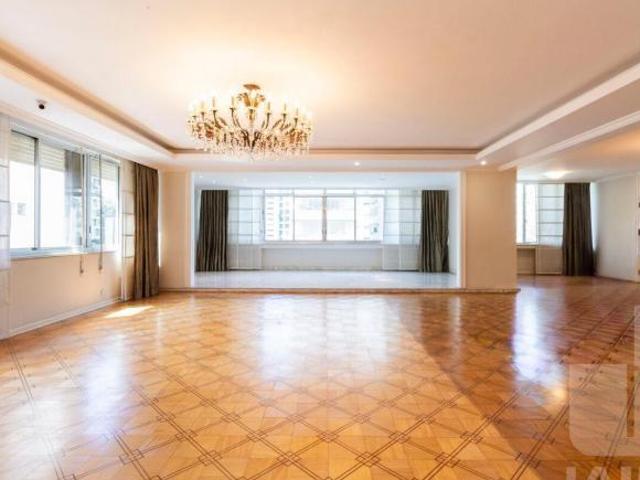 APARTAMENTO 4 DORMITORIOS SENDO 1 SUITE 2 BANHEIROS 2 VAGAS