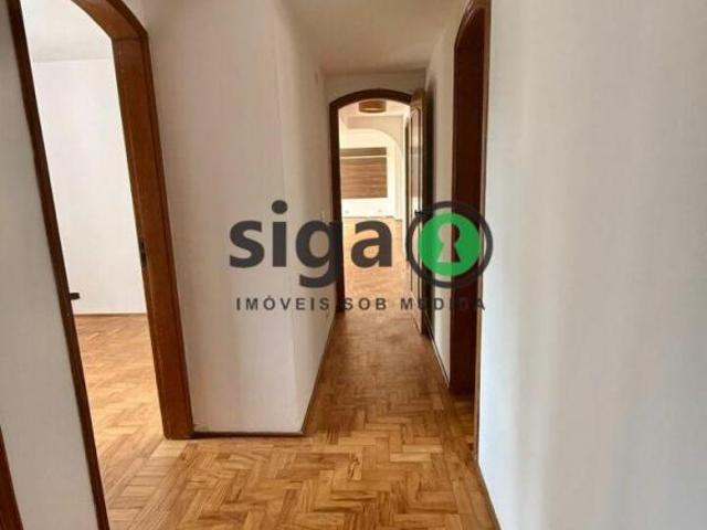 Apartamento 4 dormitórios sendo 1 suíte no melhor ponto da Chacara Flora